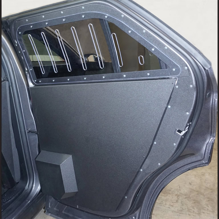 Ford Police Interceptor Utility / Civilian Explorer Driver and ...